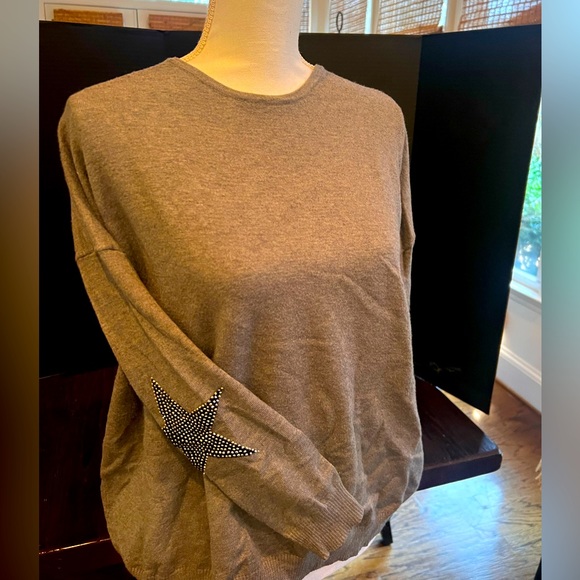 Tops | Sweatshirt With Stars | Poshmark